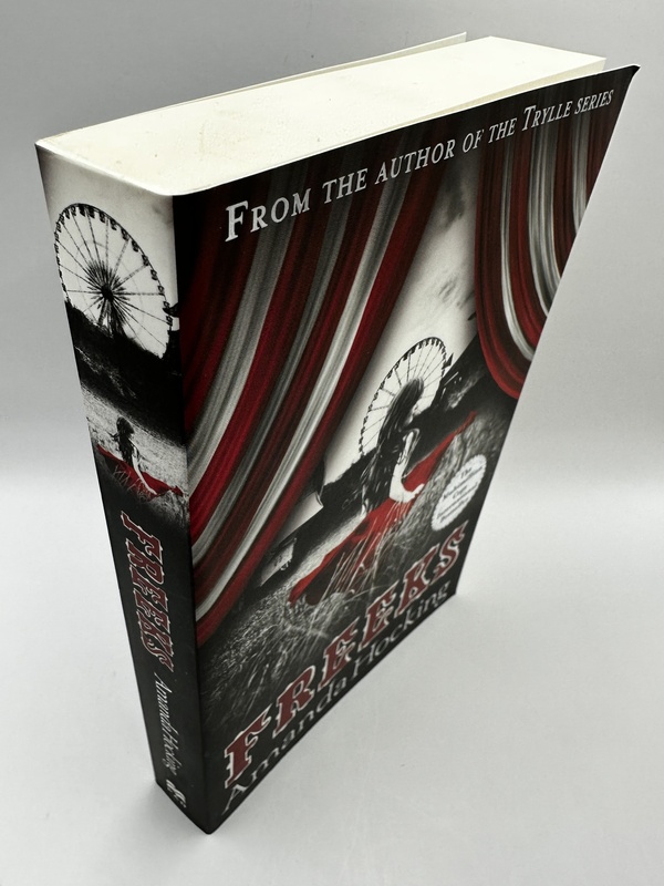 Freeks - Amanda Hocking
