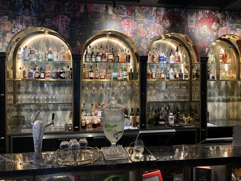 Hotel Check In The Inchcolm Hotel, oozing Spring Hill charm